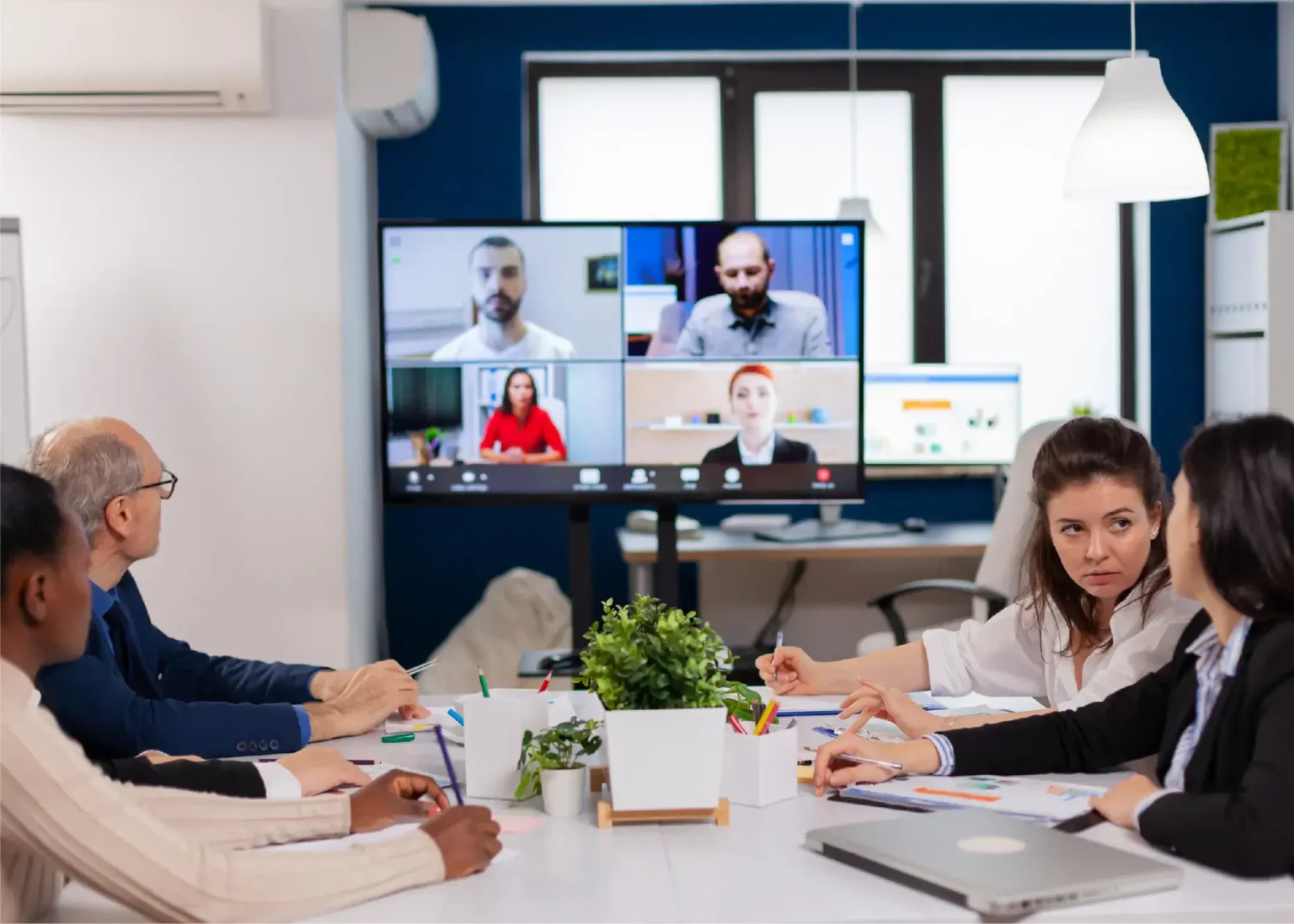 Team Management Software - Features - YoroProject